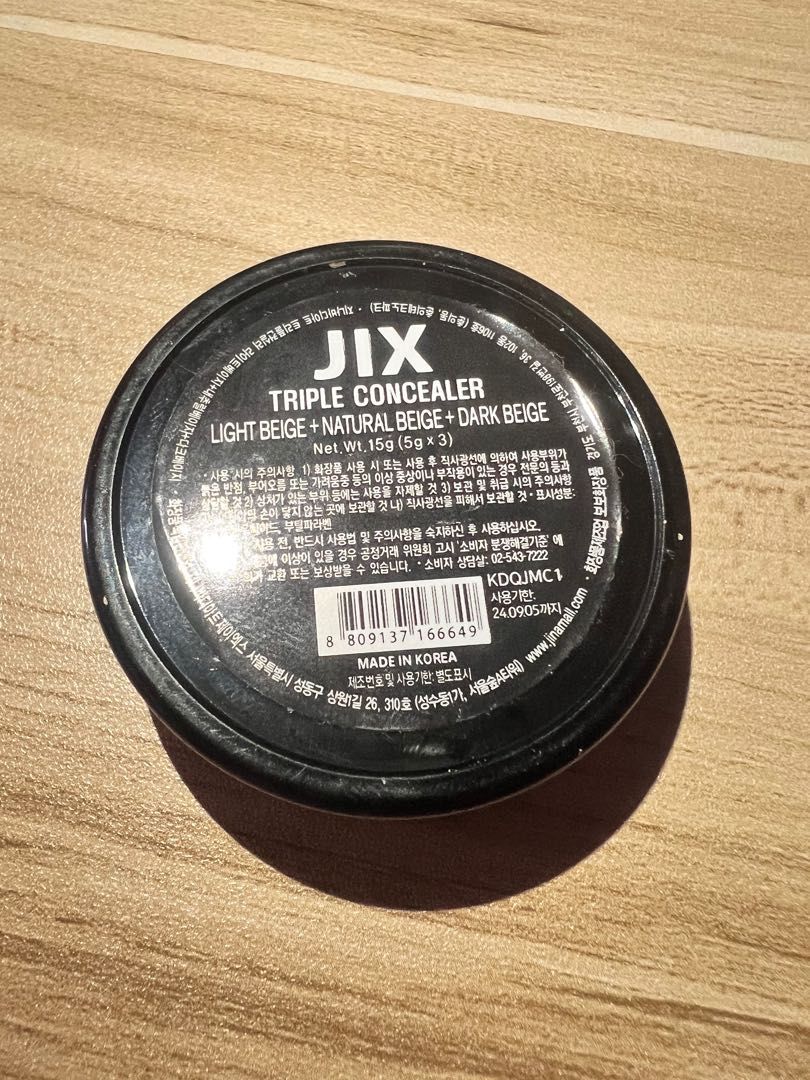 J/X JIX Pony triple concealer, Beauty & Personal Care, Face, Makeup on Carousell