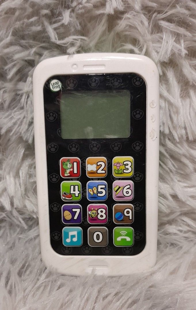 Leapfrog chat and count smart phone, Hobbies & Toys, Toys & Games on ...