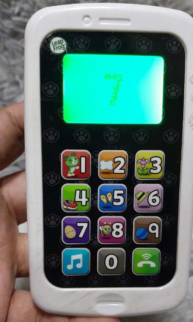 Leapfrog chat and count smart phone, Hobbies & Toys, Toys & Games on ...