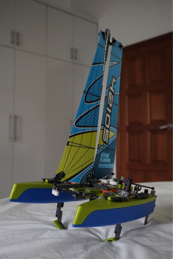 LEGO Technic Catamaran, Hobbies & Toys, Toys & Games on Carousell
