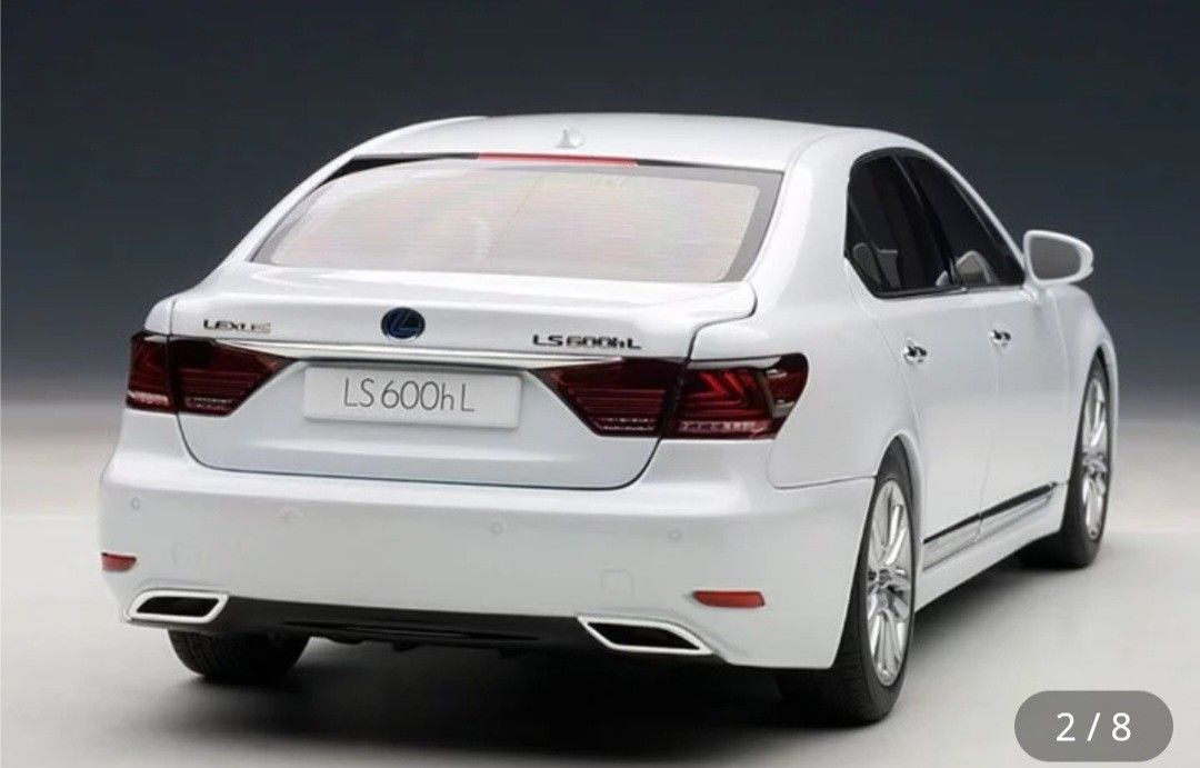 LEXUS LS600hL White 1:18 Autoart, Hobbies & Toys, Toys & Games on Carousell