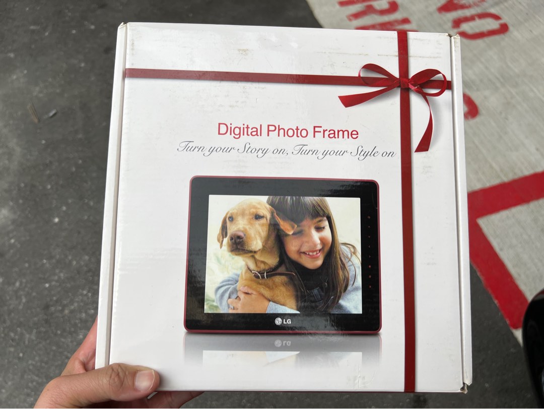 LG Digital Photo Frame, Computers & Tech, Office & Business Technology ...