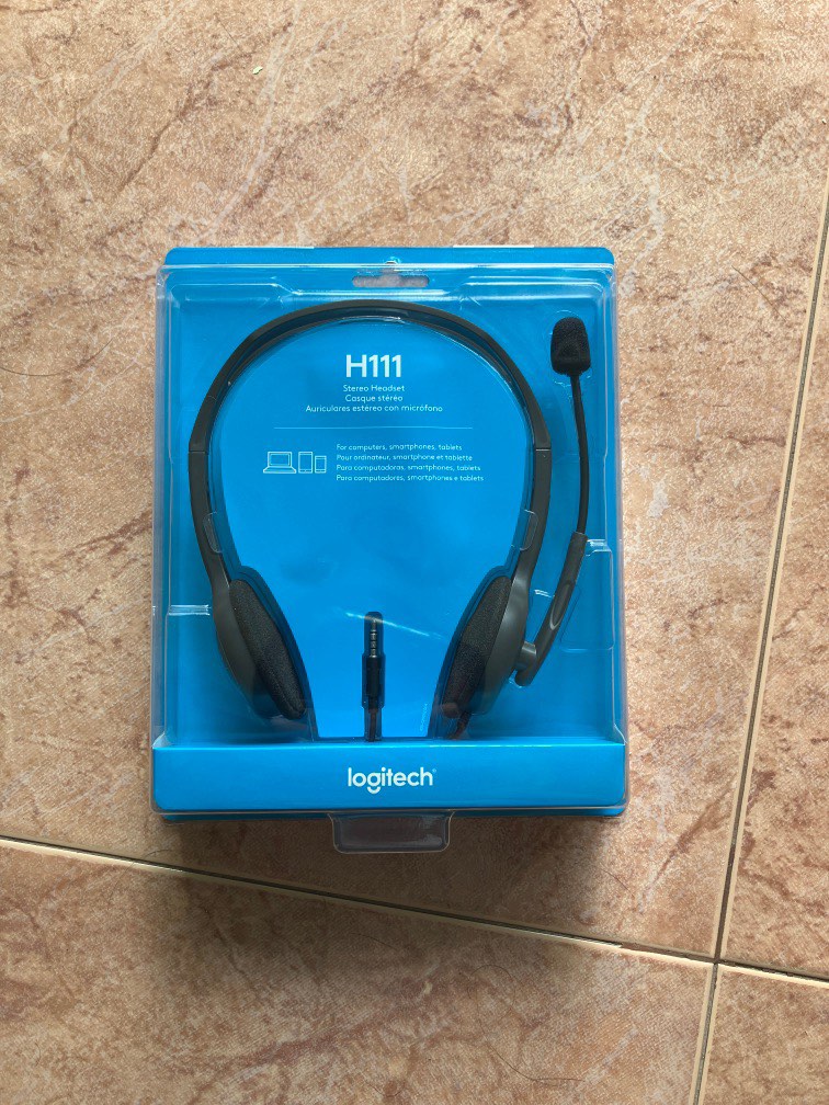 Logitech H Headsets Audio Headphones Headsets On Carousell