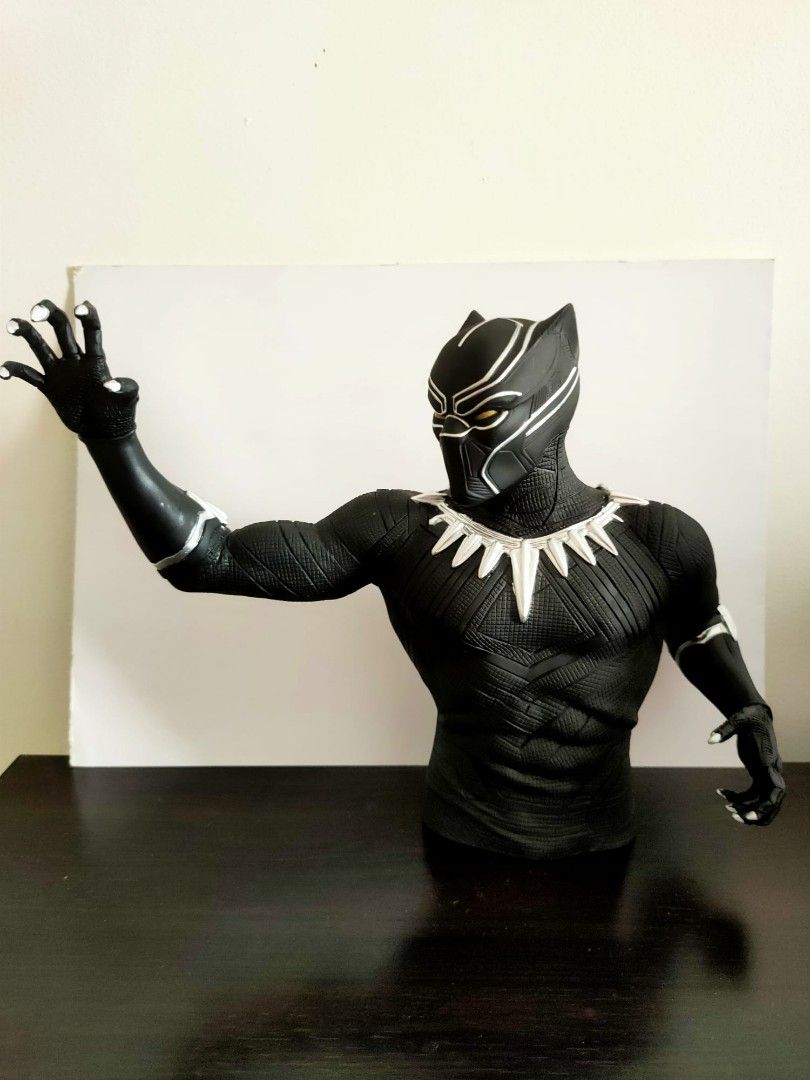Marvel Black Panther Bust Bank Figure & Wakanda Forever EZ Link Card ...