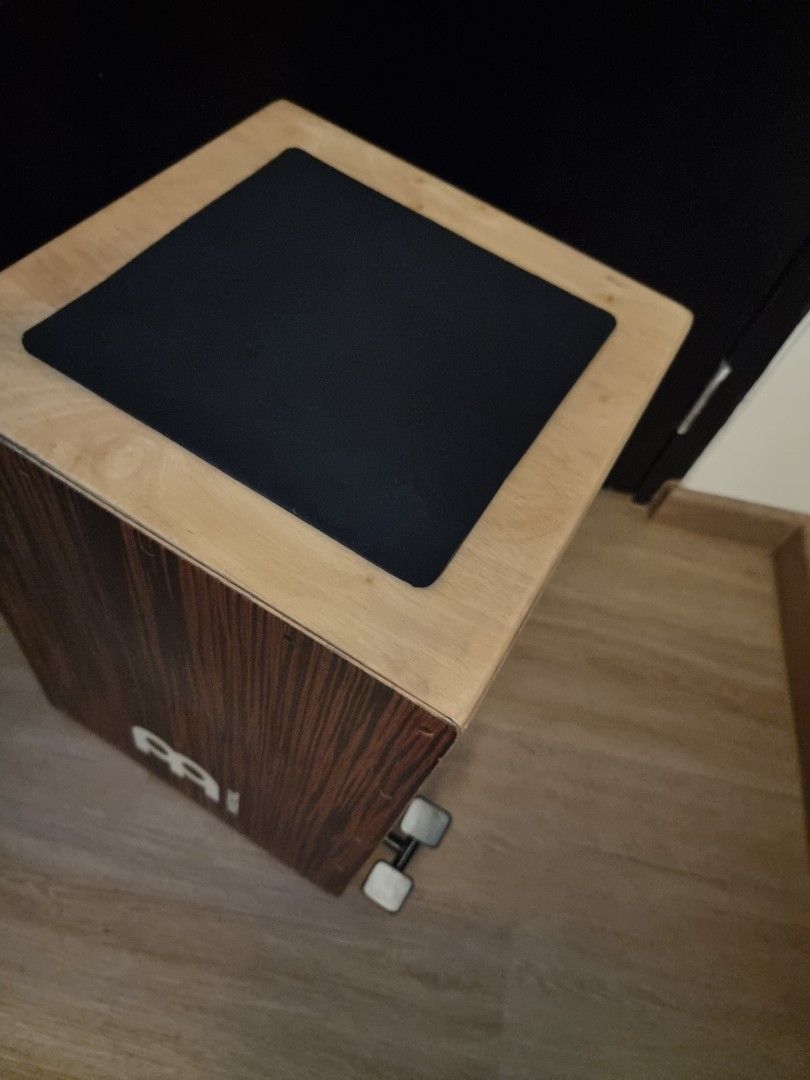 Meinl Bass Cajon Box Drum with Foot Activated Snare Switch, Hobbies ...