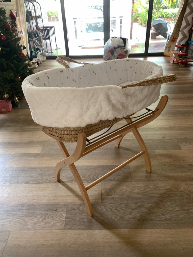 Moses basket / crib and base, Babies & Kids, Baby Nursery & Kids ...