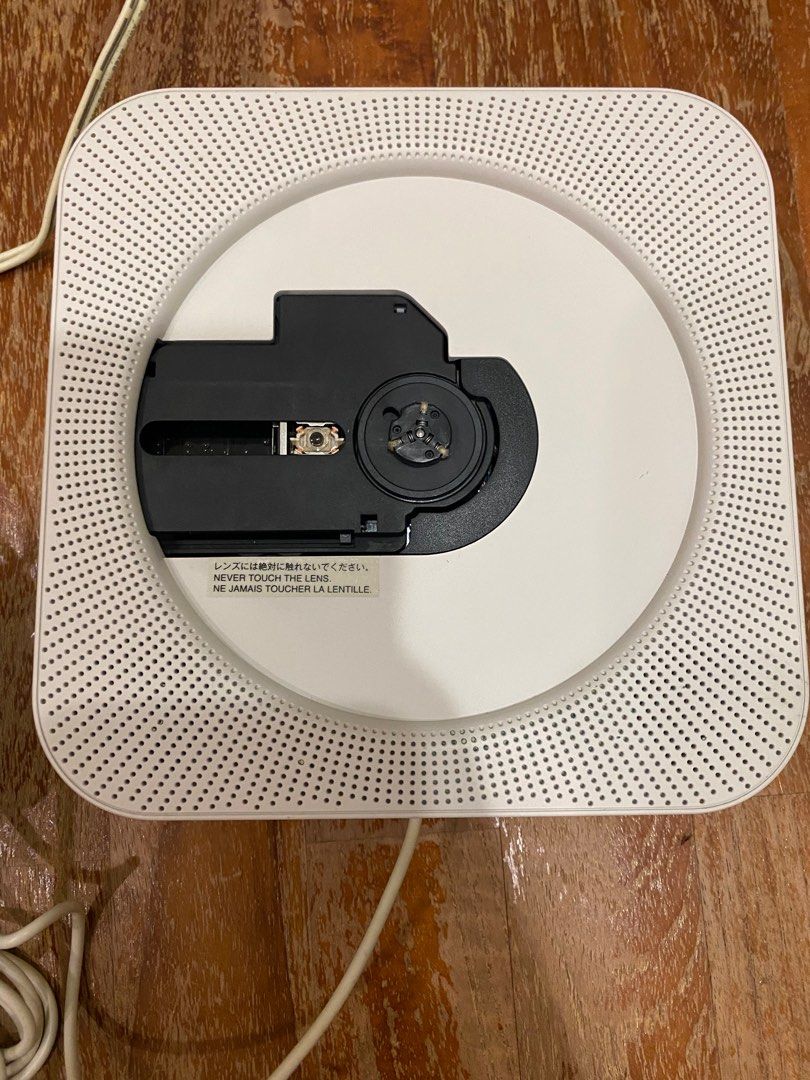Muji CD player with stand, disc and radio music player, Audio, Portable ...