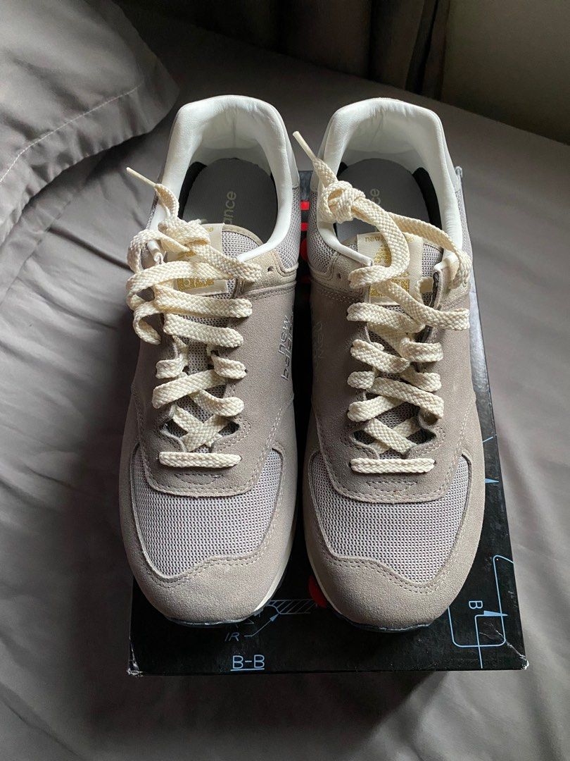 New Balance classic 574, Men's Fashion, Footwear, Sneakers on Carousell