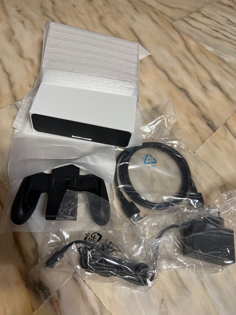 Nintendo Switch OLED Dock set w AC charger, grip and HDMI cable, Mobile ...