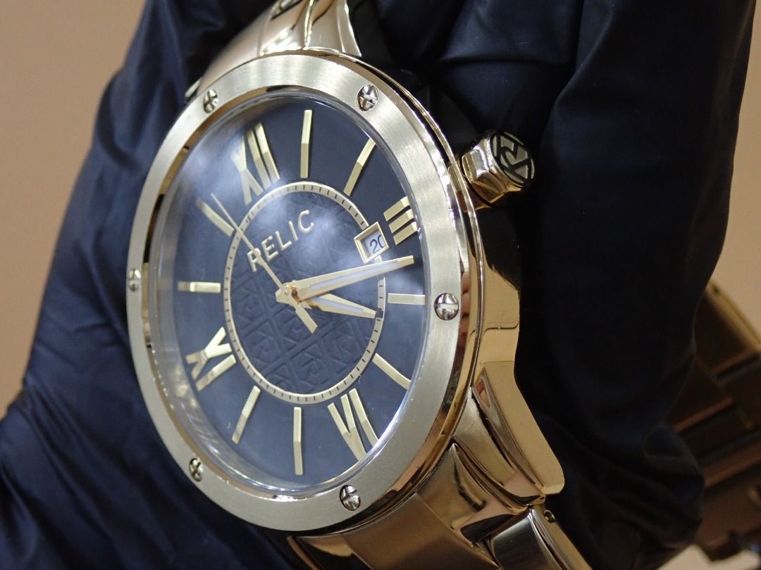 Original!! Relic by Fossil Men's ZR12083 Analog Display Analog Quartz ...