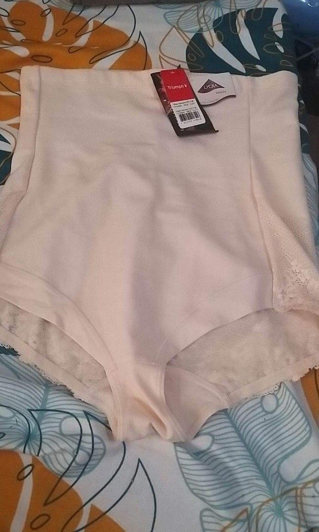 Original Triumph Shape Sensation/Body Girdle, Women's Fashion ...