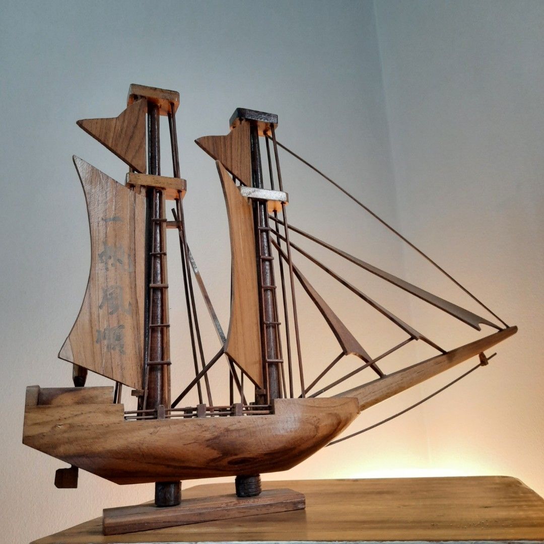 Pajangan Kayu Perahu Kapal Layar Pinisi Antik Vintage Jadul Kayu, Antik ...