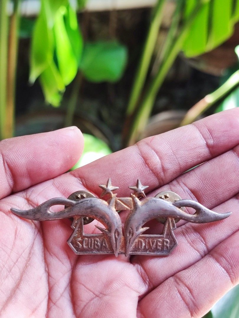 Pin Scuba Diver Lawas Asli Bekas Wing Tentara TNI AL, Antik, Pajangan ...