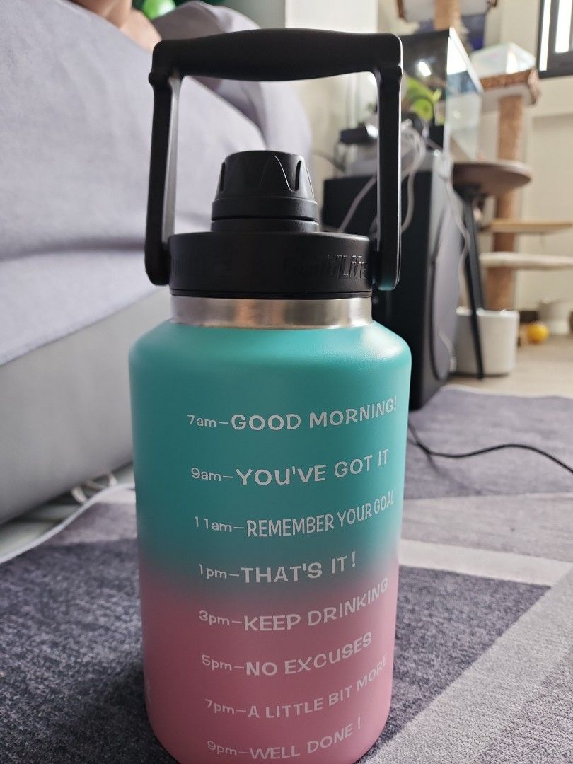 QuiFit Stainless Steel Water Bottle 2L, Furniture & Home Living, Kitchenware & Tableware, Water ...