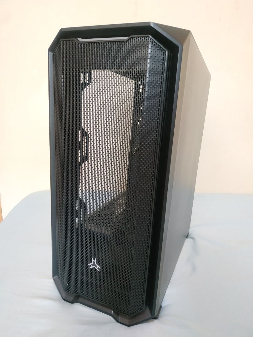 RAKK Haliya ATX Gaming Case Black, Computers & Tech, Parts ...