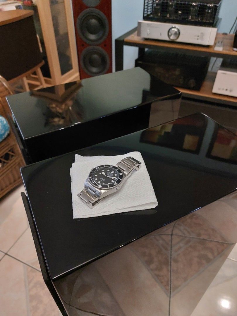 Rega RS5 floor standing speaker, Audio, Soundbars, Speakers ...