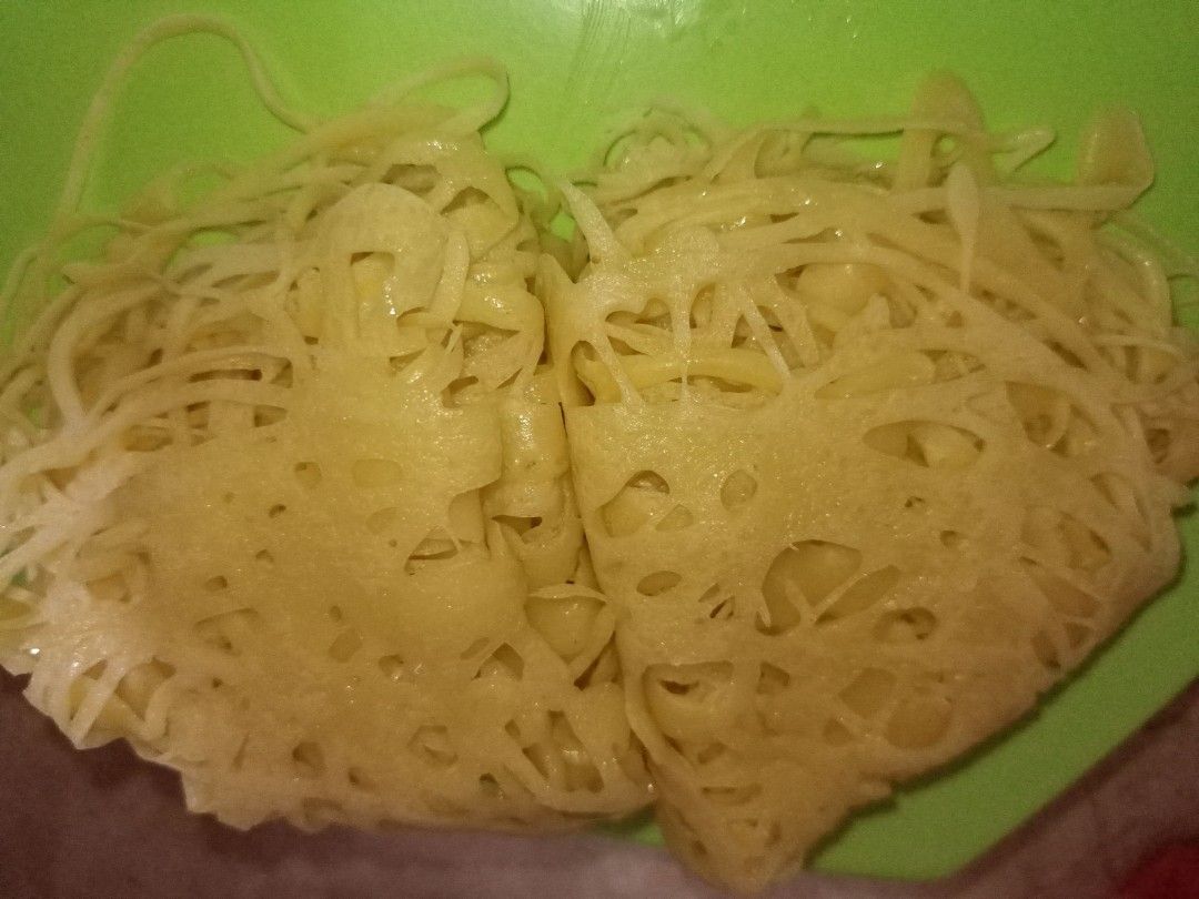 Roti kirai Kari daging makmak, Food & Drinks, Fresh Produce on Carousell