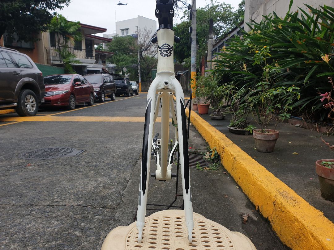 Ryder Aerodynamic Road Bike Frame (Size 53) Package, Sports Equipment ...