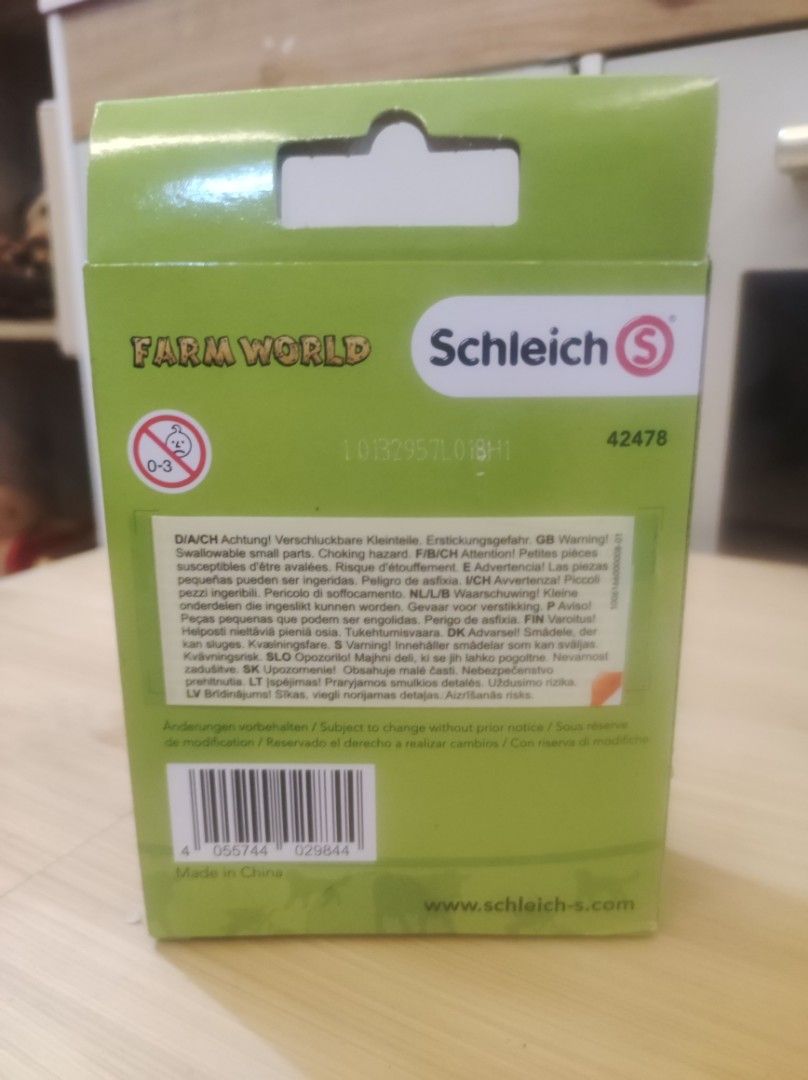 Schleich yellow labrador male human leash set, Hobbies & Toys, Toys ...