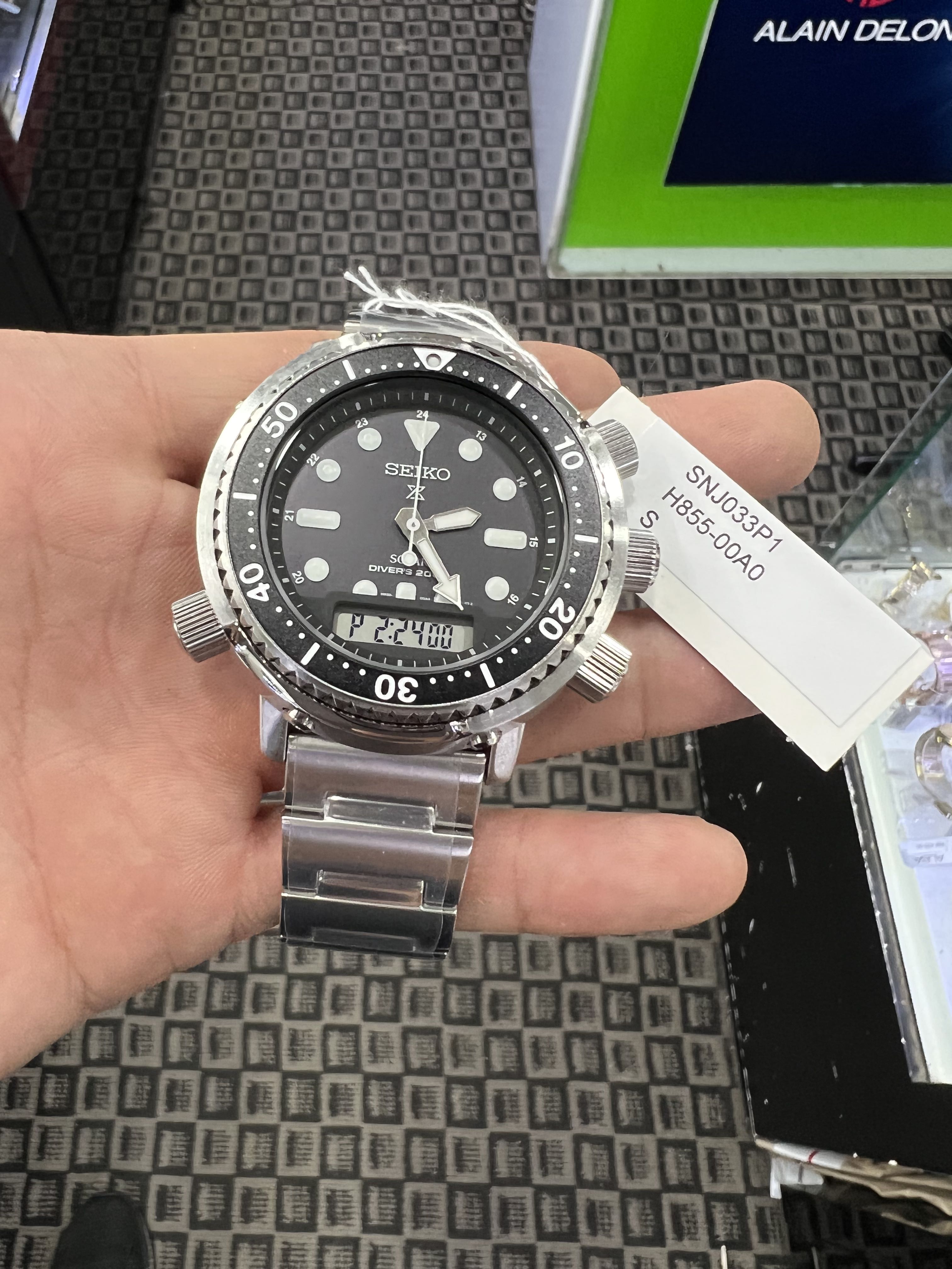 SEIKO PROSPEX ARNIE SOLAR DIVERS 200M ANALOG & DIGITAL SNJ033P1, Men's ...