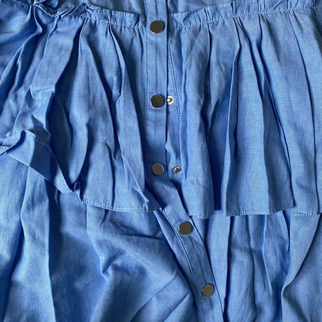 [SELL] ZARA Denim blouse, Women's Fashion, Tops, Blouses on Carousell