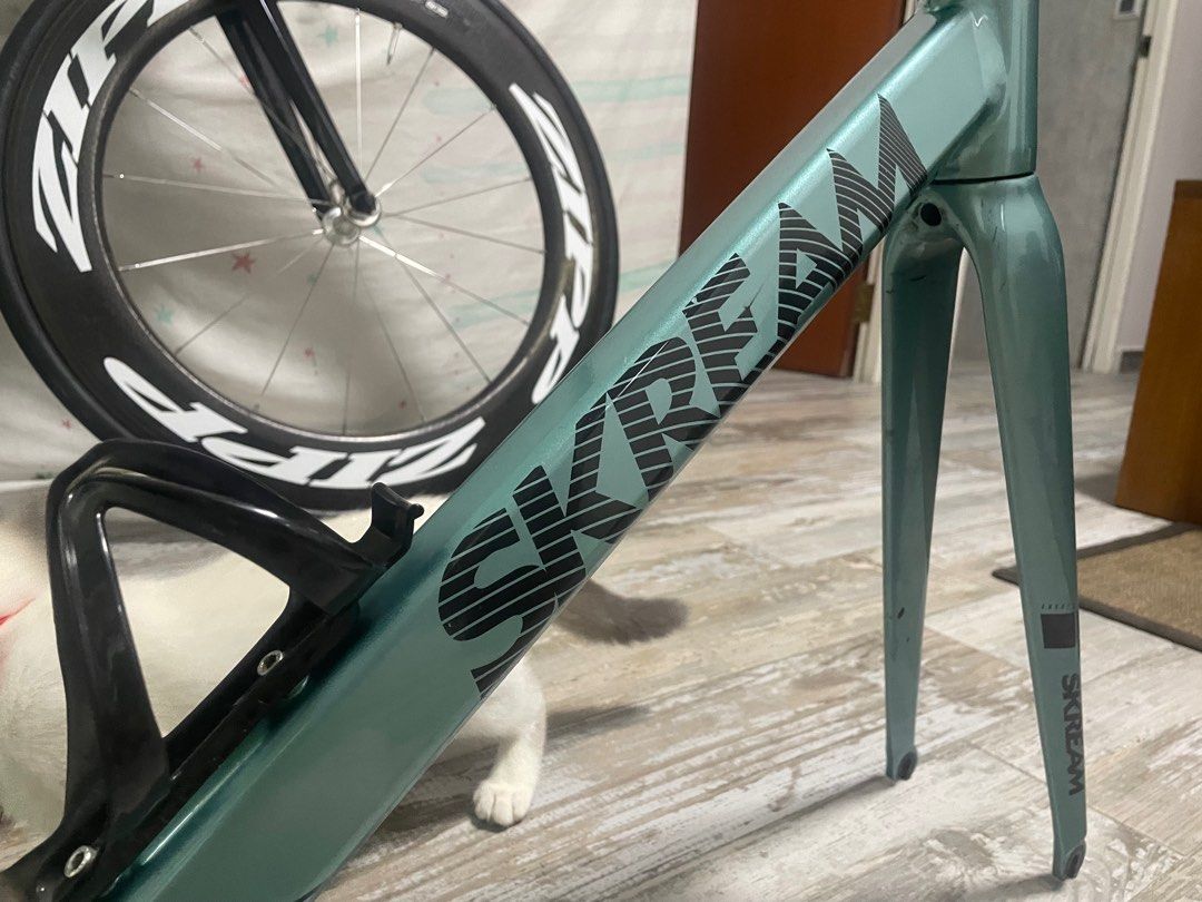 Skream Anodiz Celest fixie / track frameset, Sports Equipment, Bicycles ...