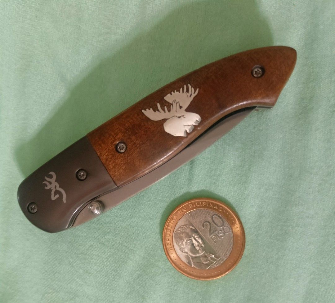 Special Edition Browning Folder with Elk inlay, Furniture & Home Living ...
