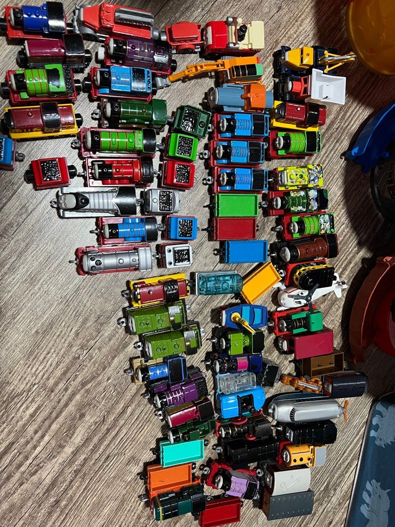Thomas and friends, Hobbies & Toys, Toys & Games on Carousell
