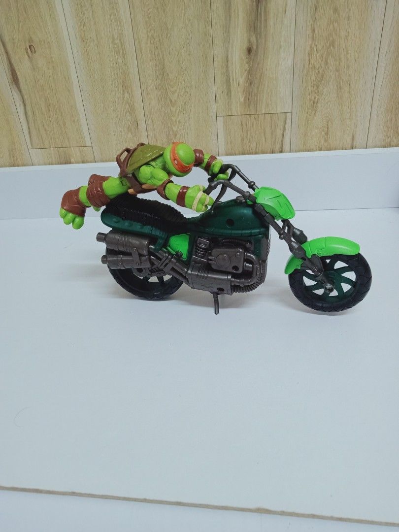 TMNT Teenage Mutant Ninja Turtles (TMNT) Motorcycle, Hobbies & Toys ...
