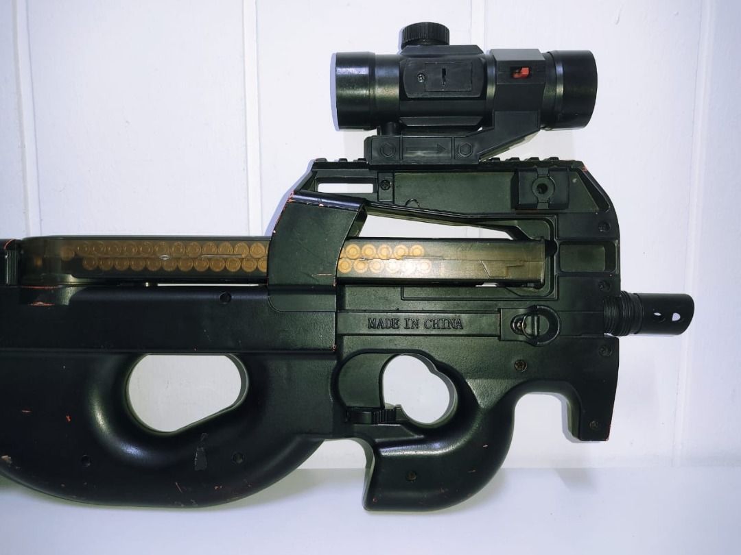 TOY SMG FN P90 CUSTOM TOY SUBMACHINE GUN, Sports Equipment, Other ...