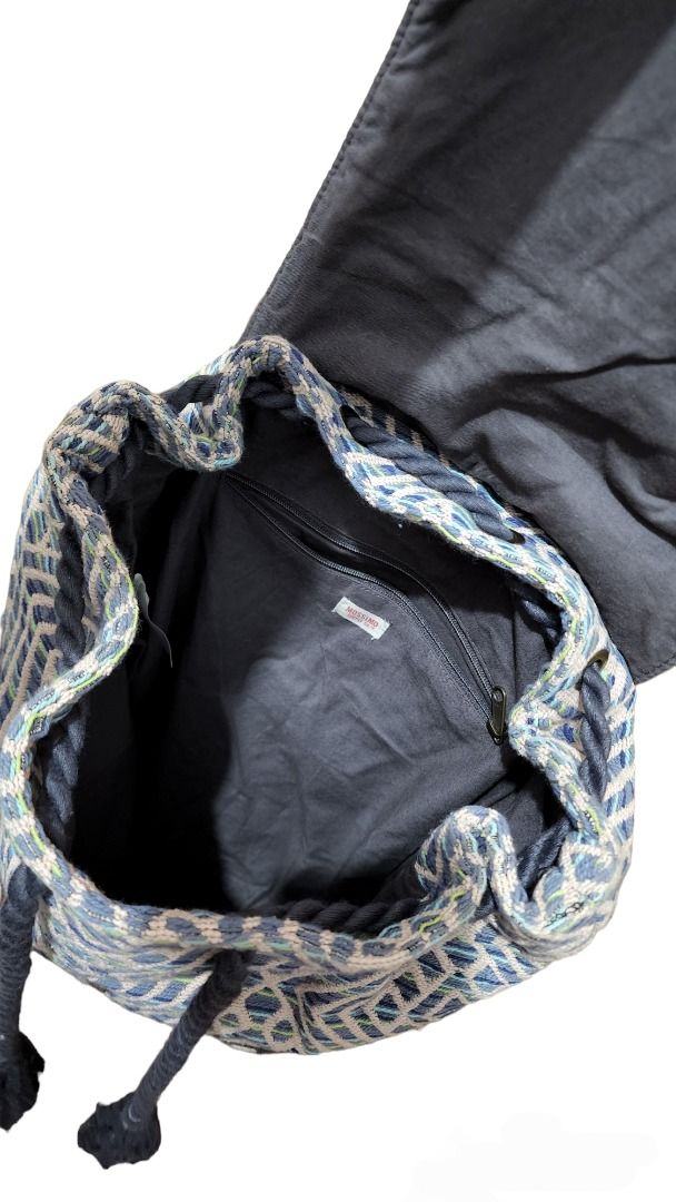 Unique Mossimo Backpack (Unisex), Men's Fashion, Bags, Backpacks on ...