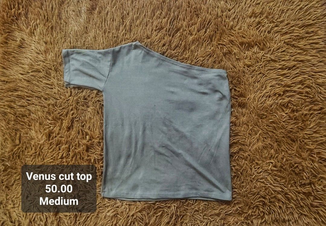Venus cut top, Women's Fashion, Tops, Blouses on Carousell