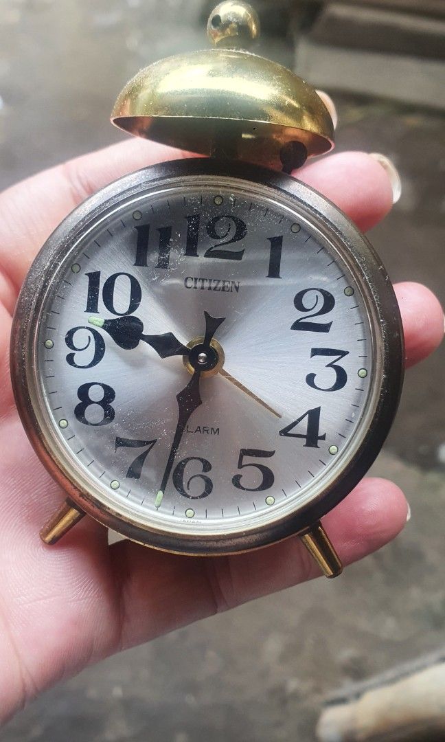 Vintage citizen alarm travel clock, Mobile Phones & Gadgets, Wearables ...