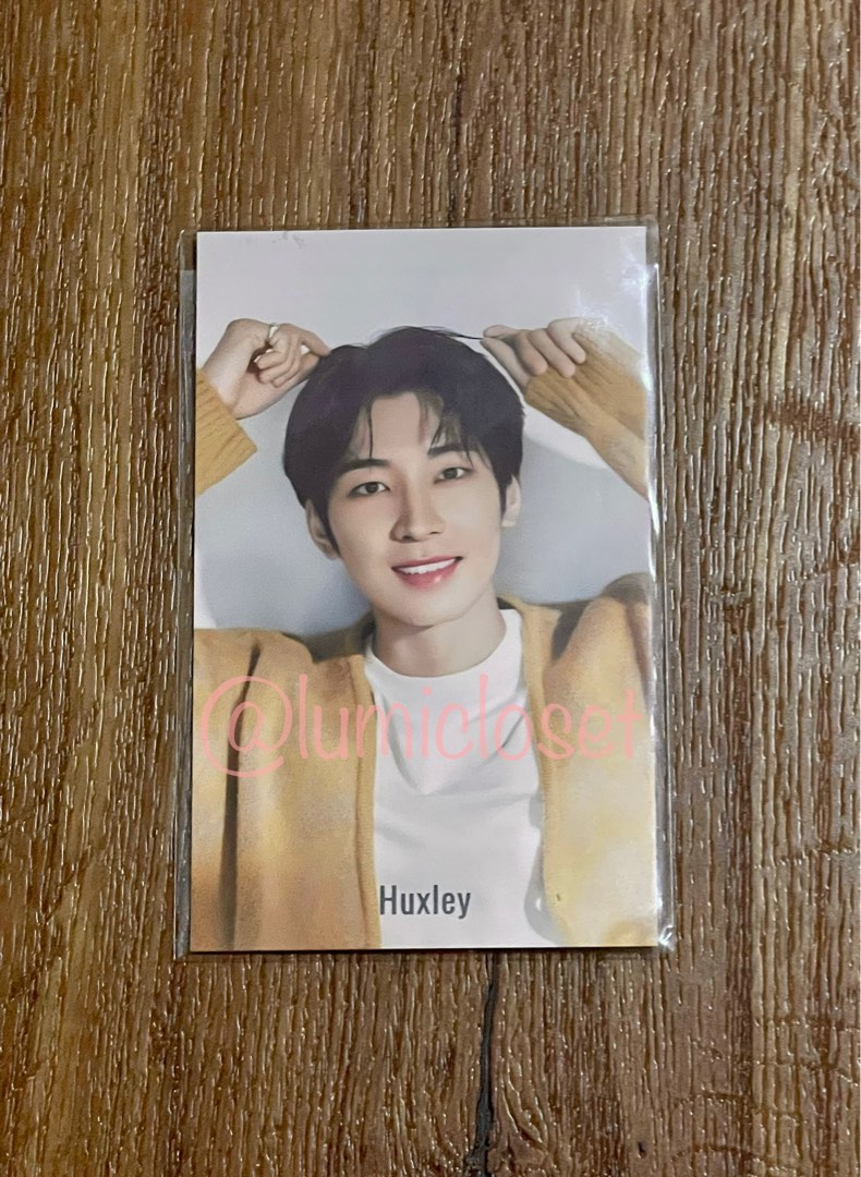 [WTS] Seventeen SVT Wonwoo Wonu HUXLEY photocard pc, Hobbies & Toys, Memorabilia & Collectibles ...