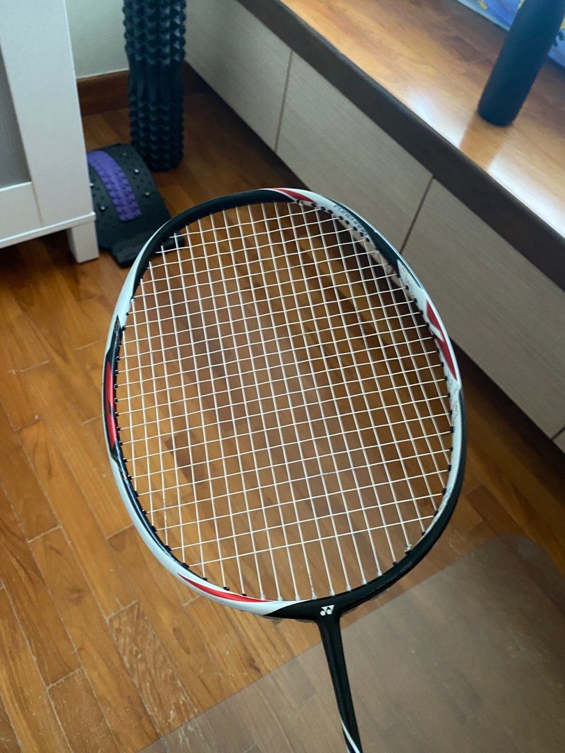 Yonex Duora Z Strike, Sports Equipment, Sports & Games, Racket & Ball Sports on Carousell