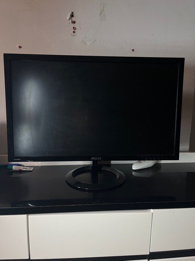 60 HZ Monitor, Computers & Tech, Parts & Accessories, Monitor Screens ...