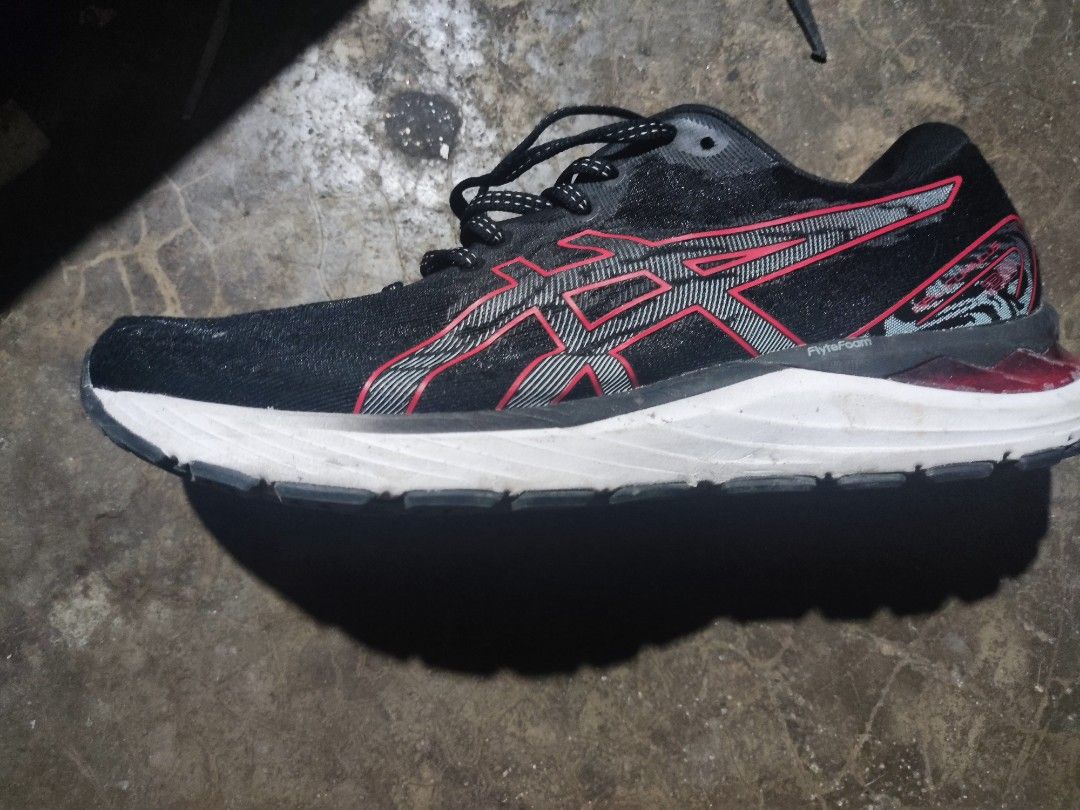 Asics shoe ginamit lng ng seagames, Sports Equipment, Other Sports ...