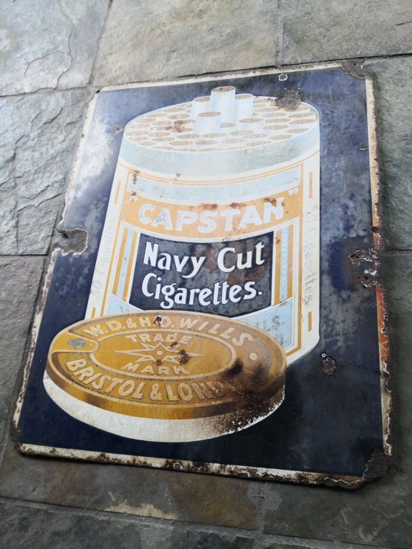 "CAPSTAN" Navy Cut Cigarettes. MEDIUM STRENGTH (50 Cigarettes.) W.D ...