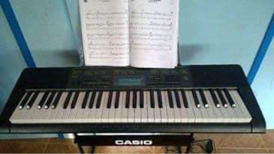 Casio Organ, Hobbies & Toys, Music & Media, Musical Instruments on ...