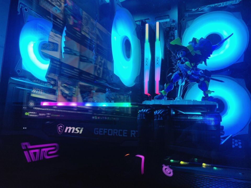 Complete PC - Ryzen 5 5600X + MSI 3070 Gaming X Trio + 16GB + 512 GB ...