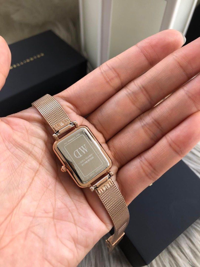 DW watch, Women's Fashion, Watches & Accessories, Watches on Carousell