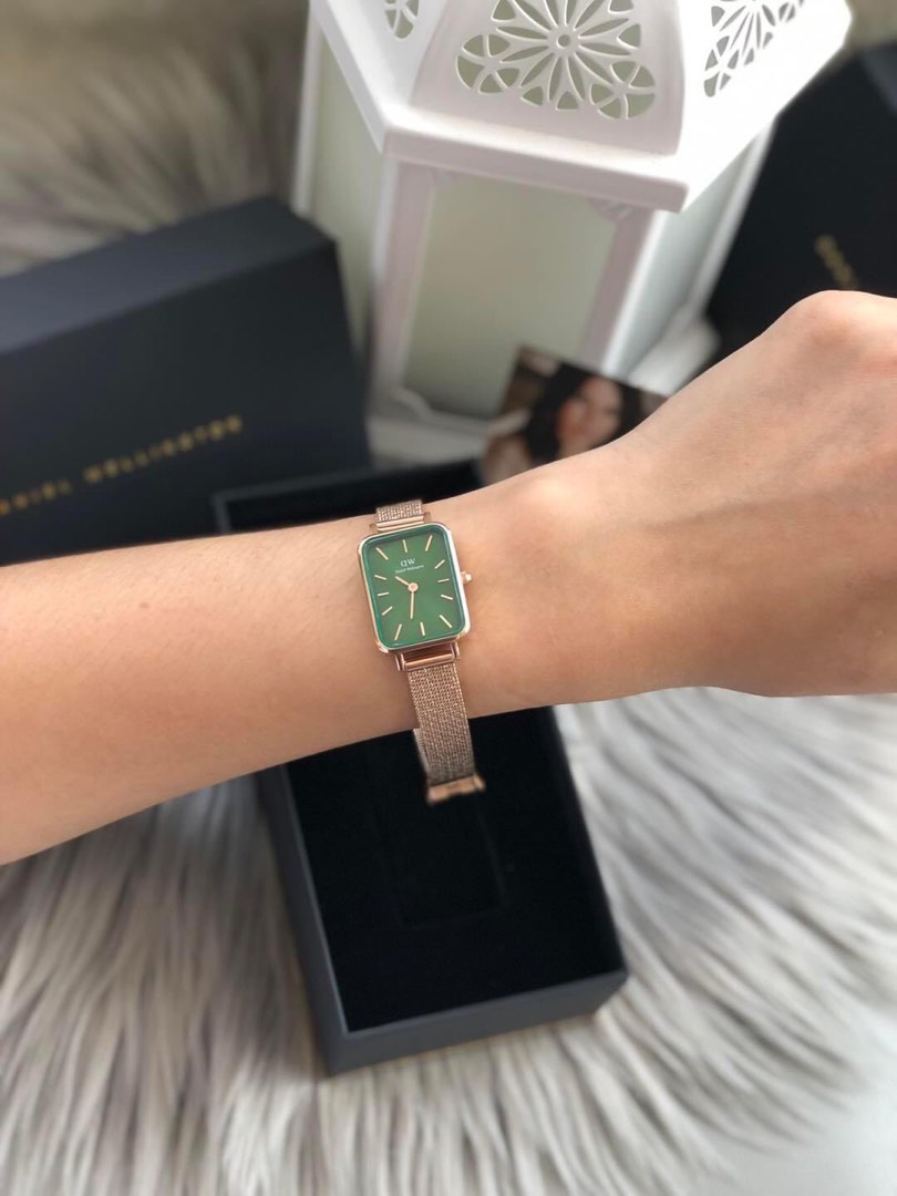 DW watch, Women's Fashion, Watches & Accessories, Watches on Carousell