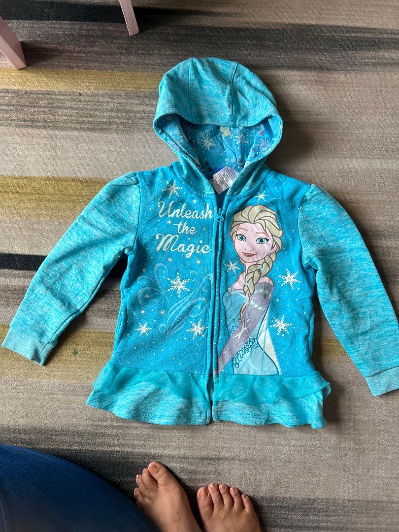 Frozen Jacket, Babies & Kids, Babies & Kids Fashion on Carousell