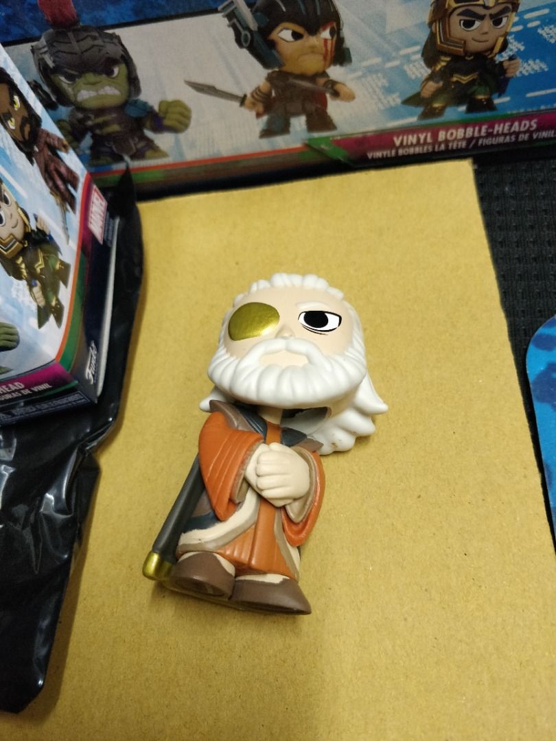 Funko Thor Ragnarok Mystery Minis - Opened Blind Box - ODIN, Hobbies ...
