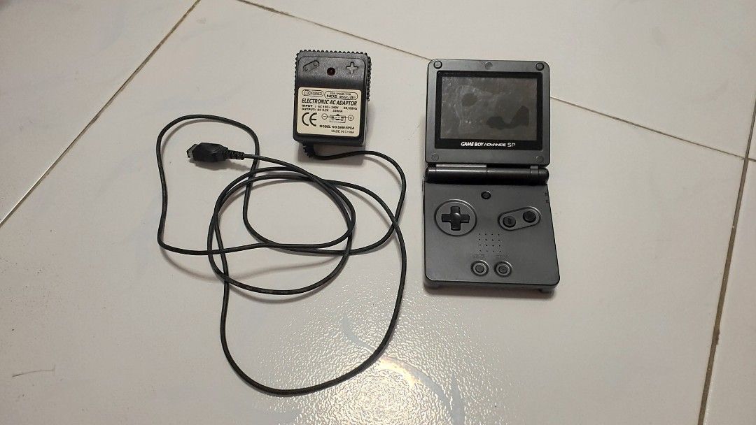 Gameboy Advance SP, Video Gaming, Video Game Consoles, Nintendo on ...