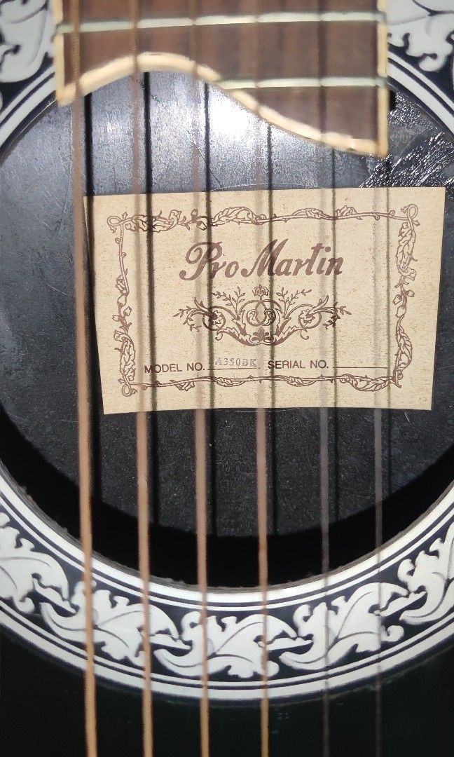 Guitar acoustic Pro martin made in Japan, Hobbies & Toys, Music & Media ...