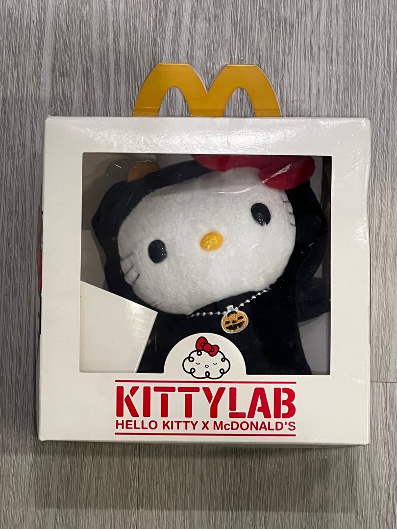 絕版全新Hello Kitty X McDonald 萬聖節公仔, 興趣及遊戲, 玩具 & 遊戲類 - Carousell