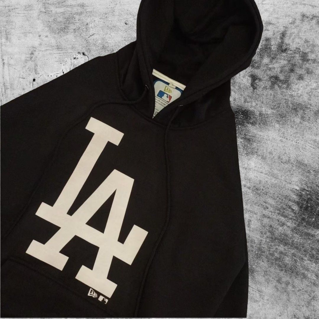 Hoodie New Era LA Hitam, Fesyen Pria, Pakaian , Baju Luaran di Carousell