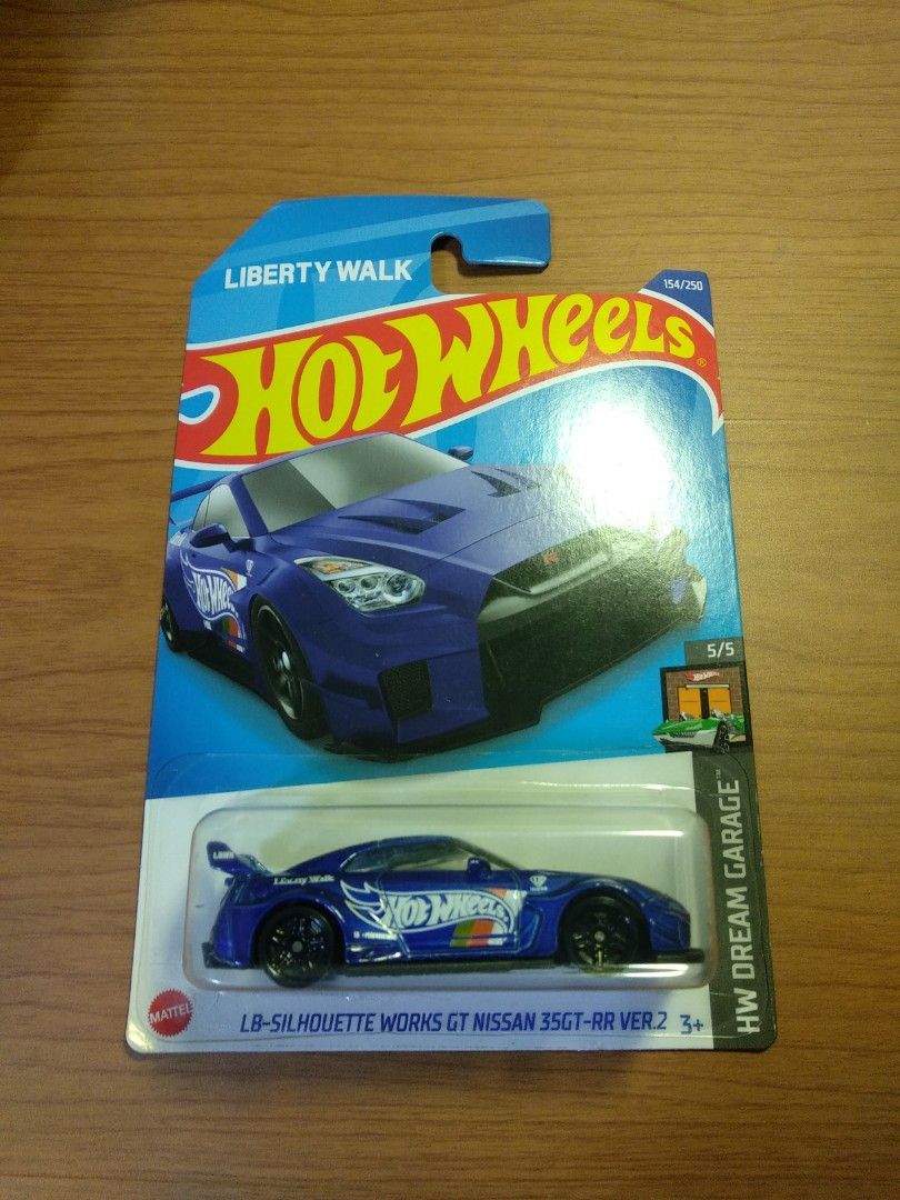 Hotwheels LBK Nissan GTR r35 (carded), Hobbies & Toys, Toys & Games on ...