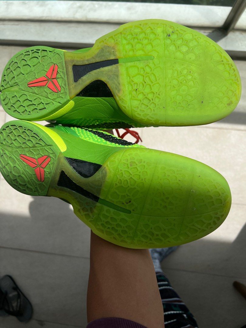 Kobe 6 Proto ‘grinch’, Men's Fashion, Footwear, Sneakers on Carousell